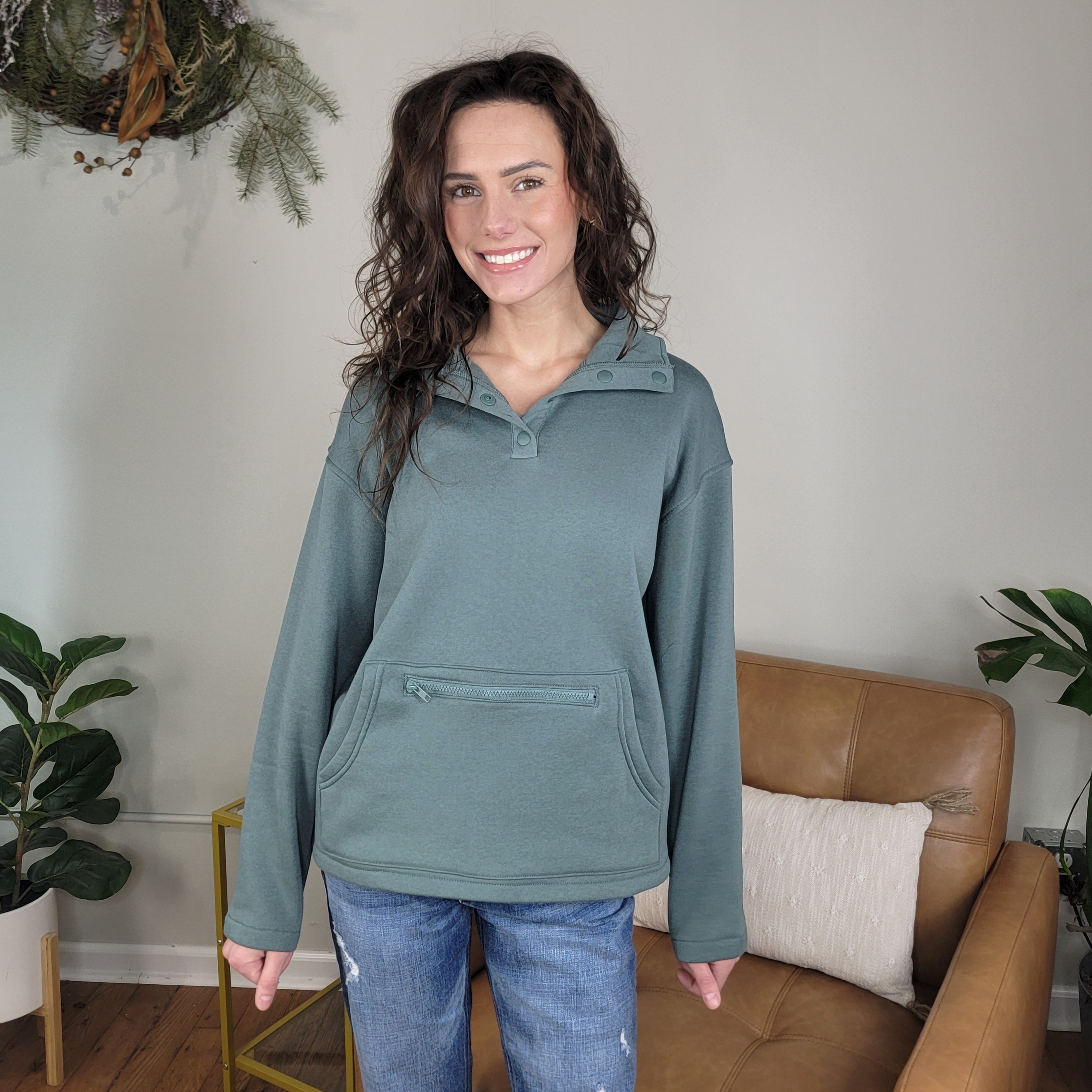 Cosmos + Clover Boutique