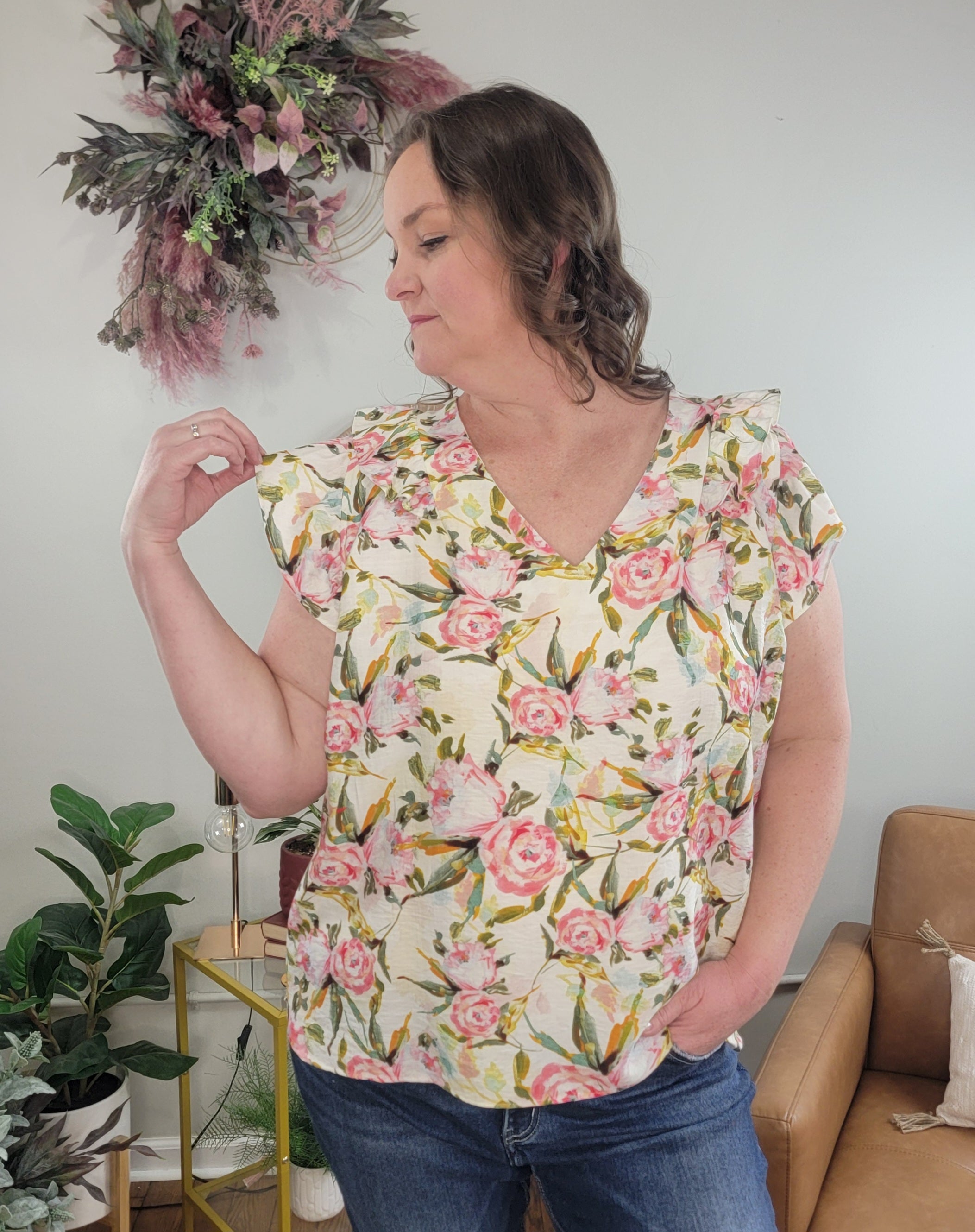 Jupiter Floral Top – Cosmos + Clover Boutique